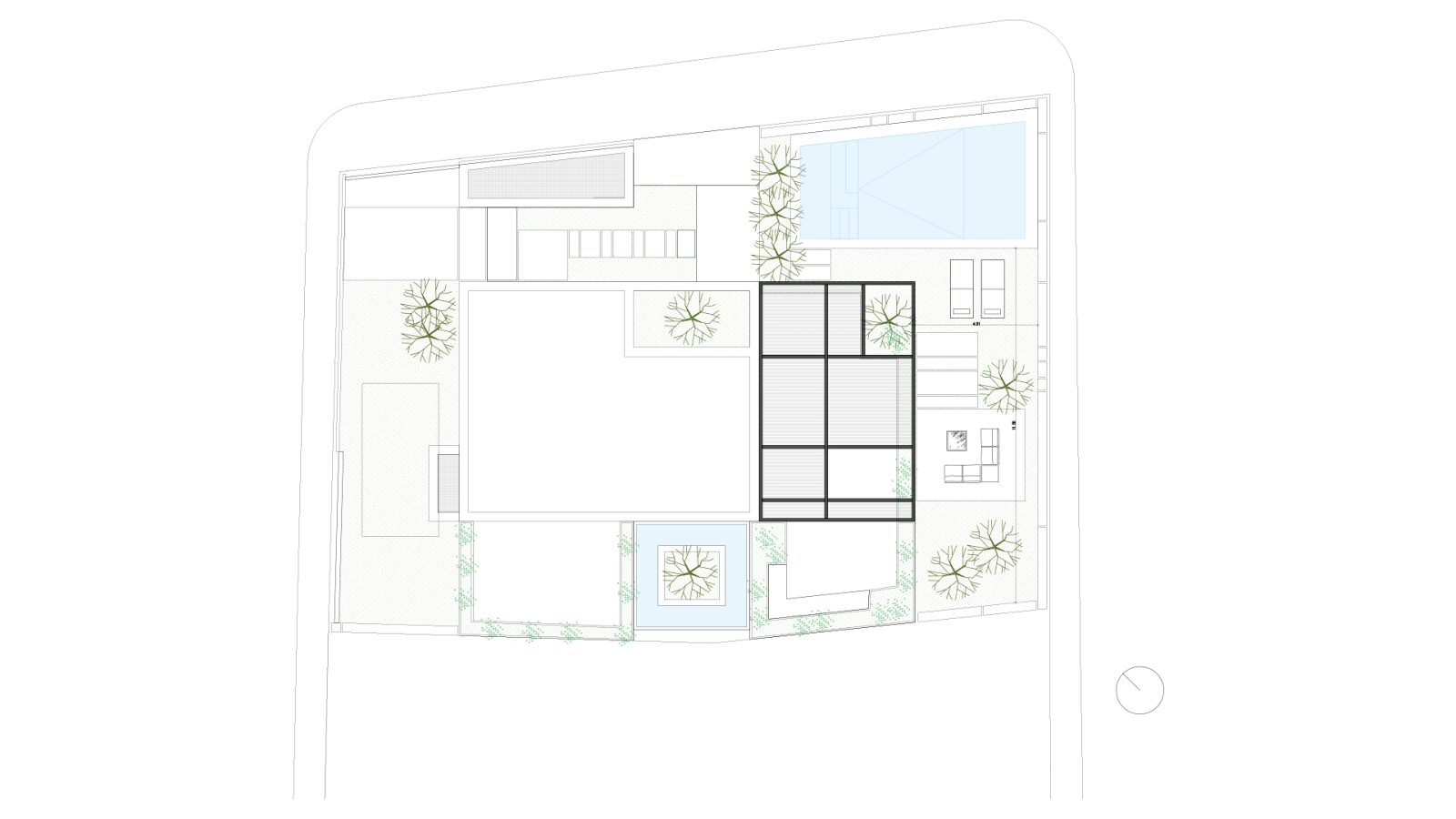 Three-storey residence in Kamatero - BIRUBIC